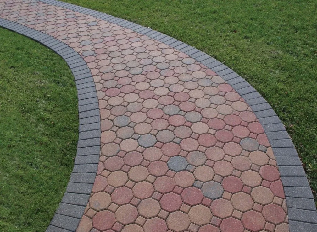 7 Jenis Paving Block yang Populer dan Fungsinya dalam Konstruksi - Blog ...